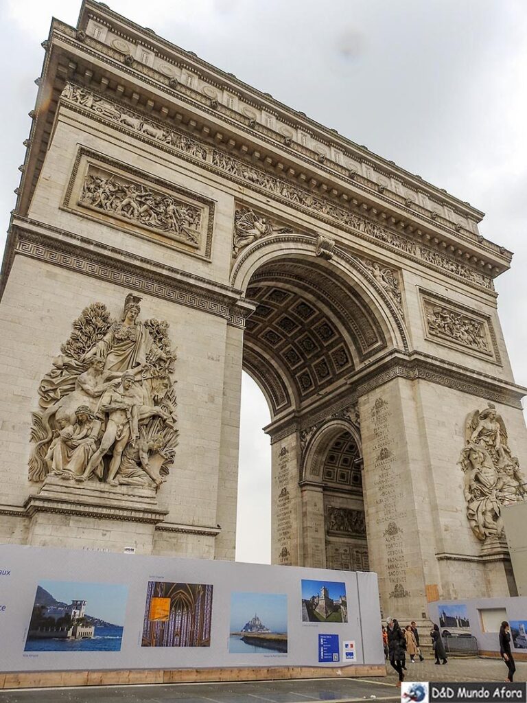 Arco do Triunfo: como visitar o monumento em Paris